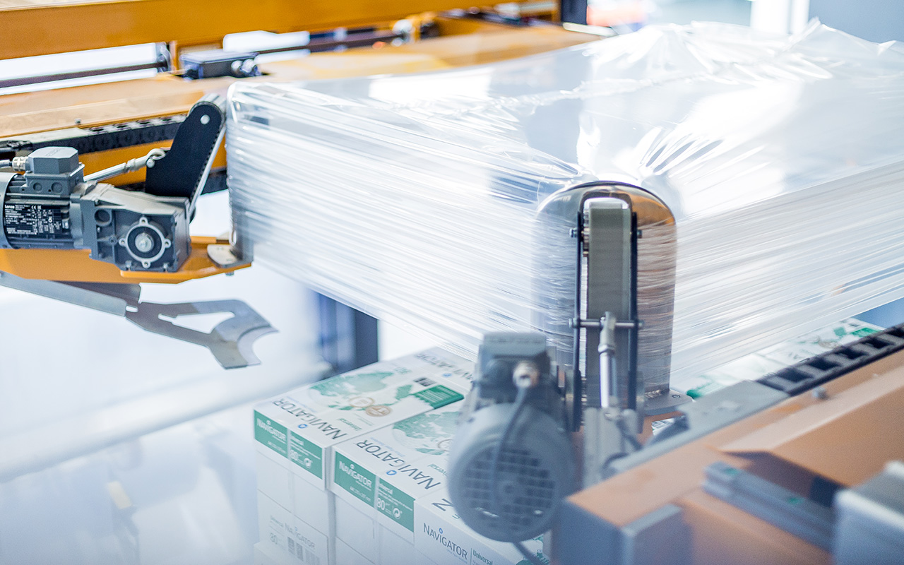 Comparative of wrapping systems: Stretch Hood or Shrink-Hood? - Innova ...