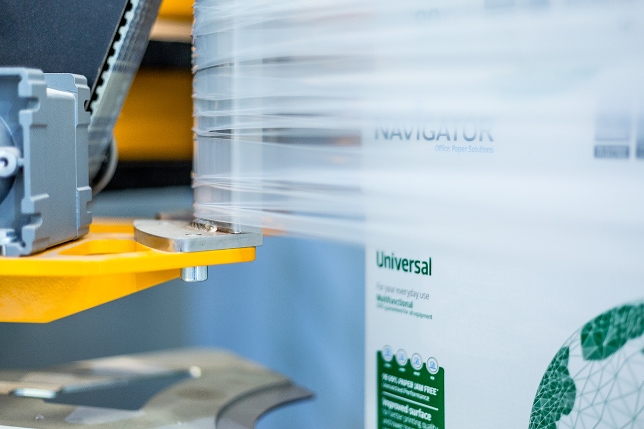 5 reasons to use Stretch Hood to protect paper, cardboard or cellulose ...