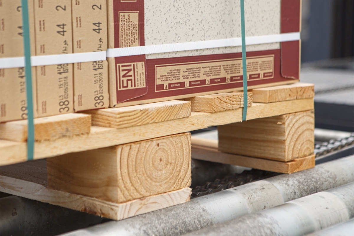 Keys to optimum automatic pallet strapping: more than a holding solution