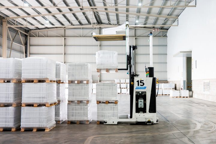 Top tips to improve your ROI with pallet packaging automation